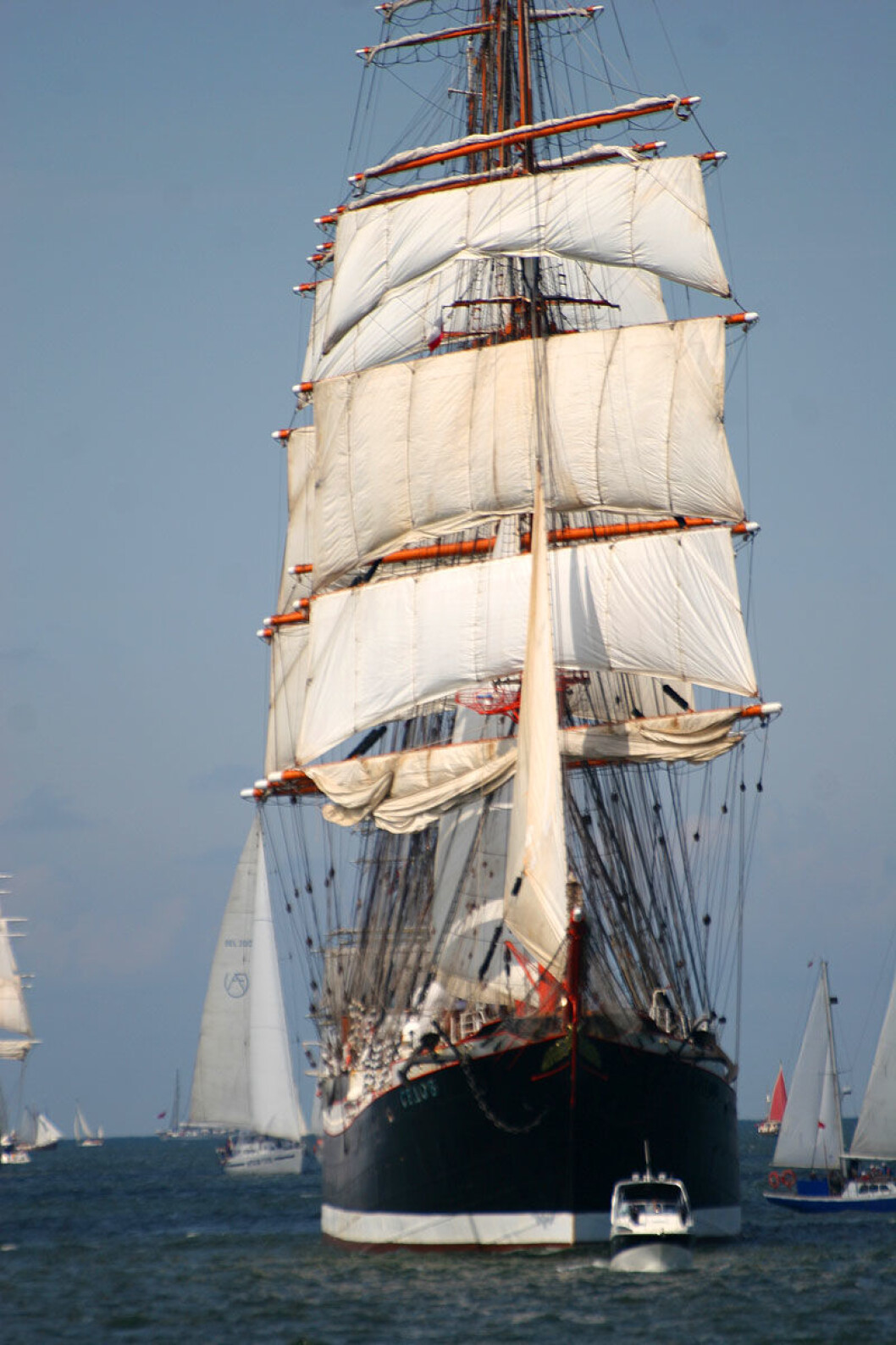 Verdens største seilskip til Norge