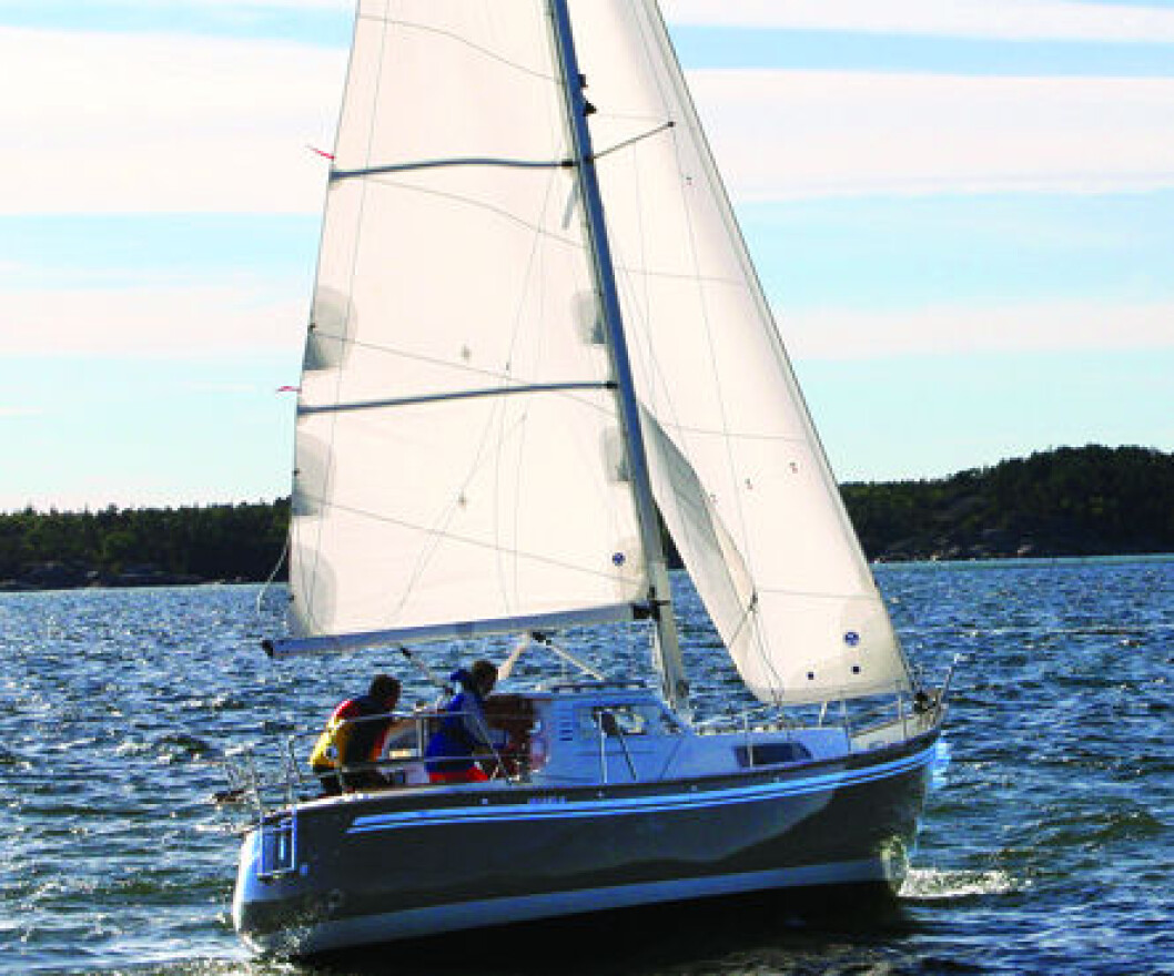 Elegant og lettseilt motorseiler