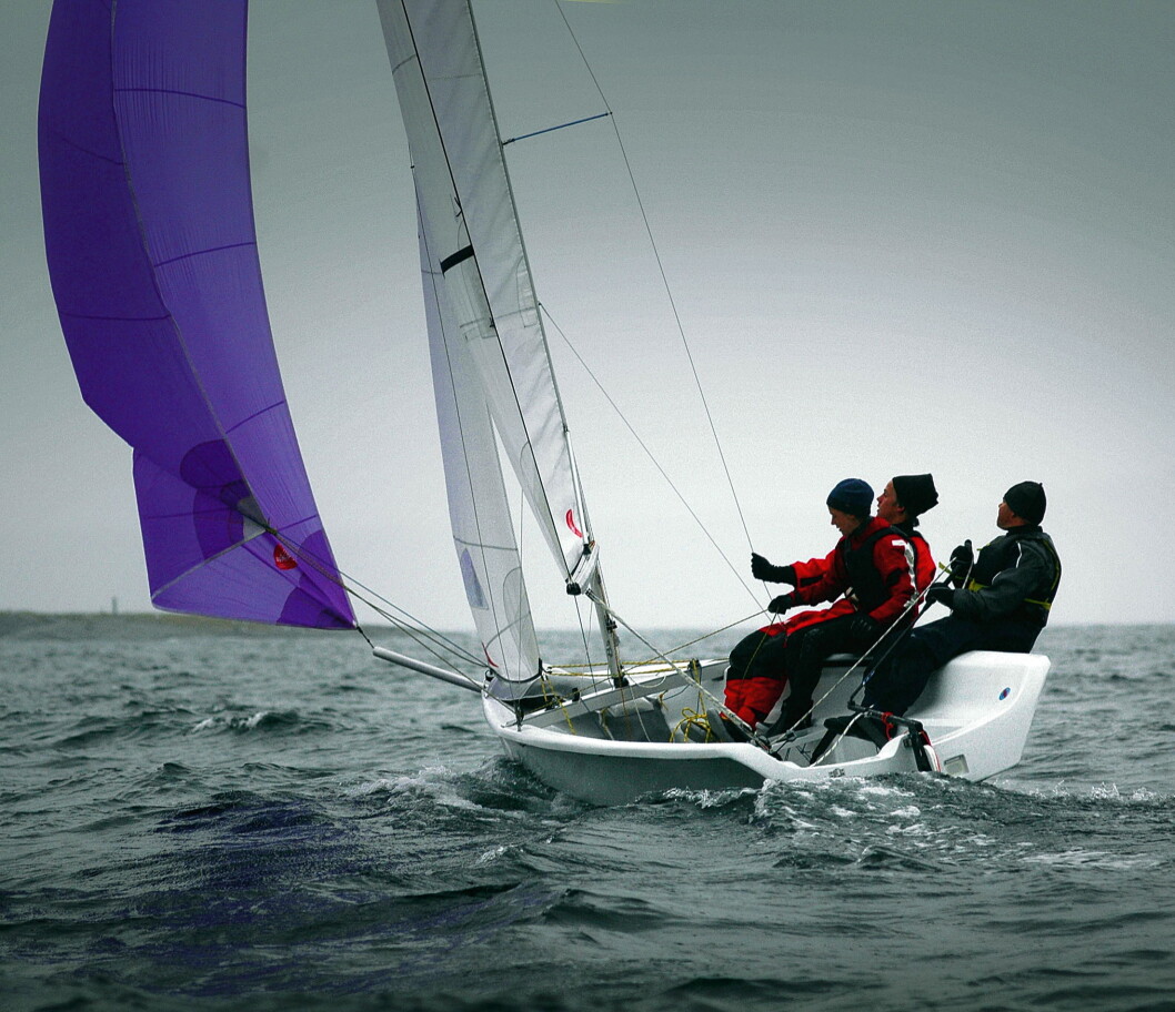 Topper Omega valgt som skolebåt